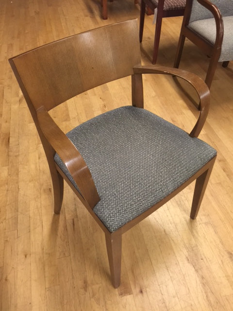 Office Chair Guest – Knoll Studio for Elegant Seating