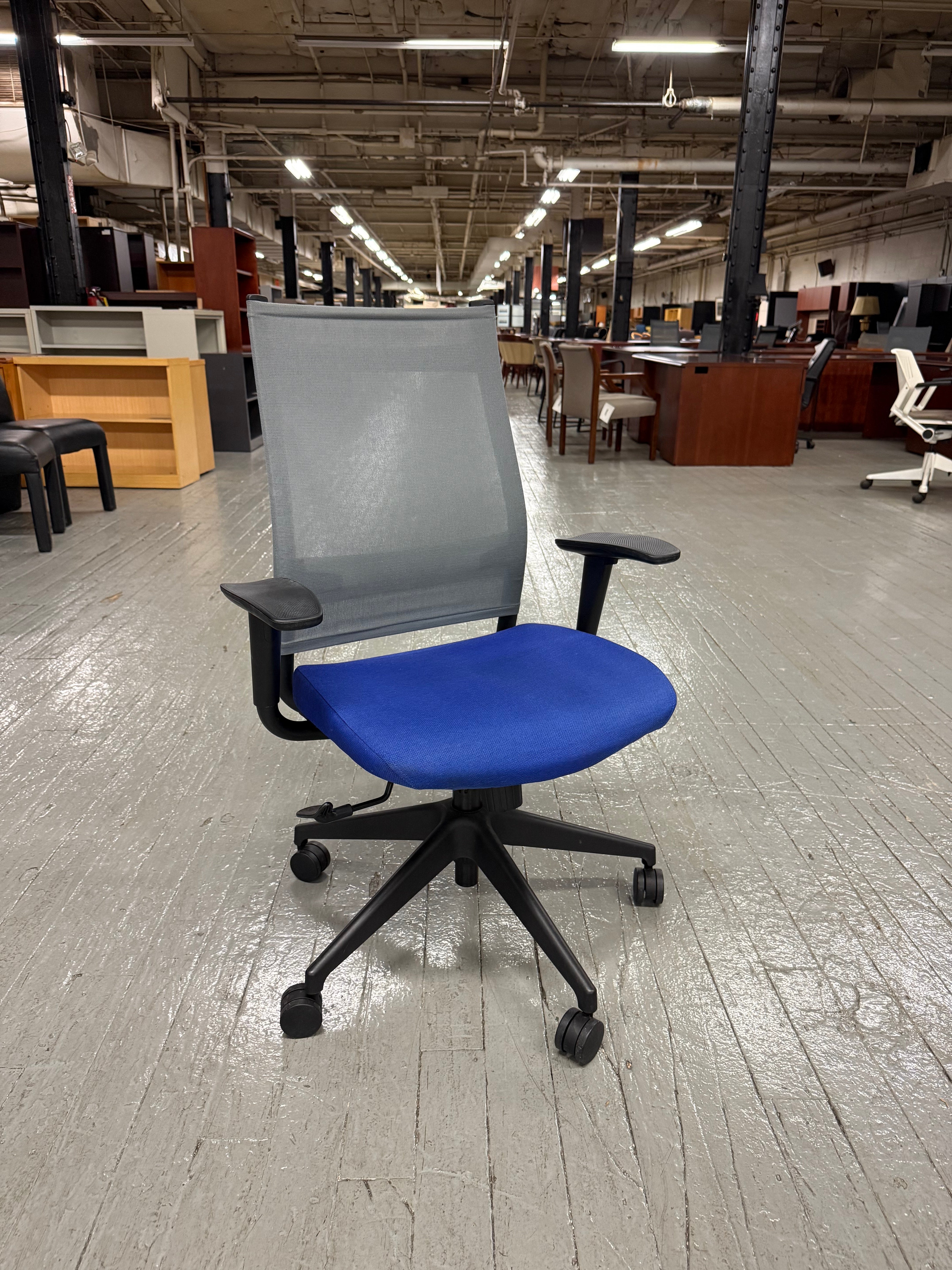 Used Task Chair – SitOnIt WIT for Comfort and Style